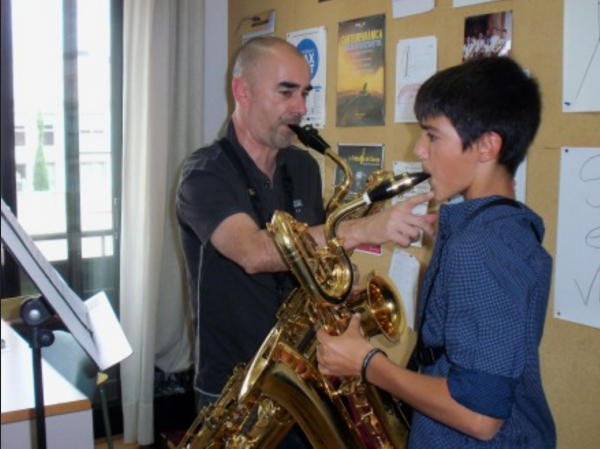 An Introduction to the Baritone Saxophone